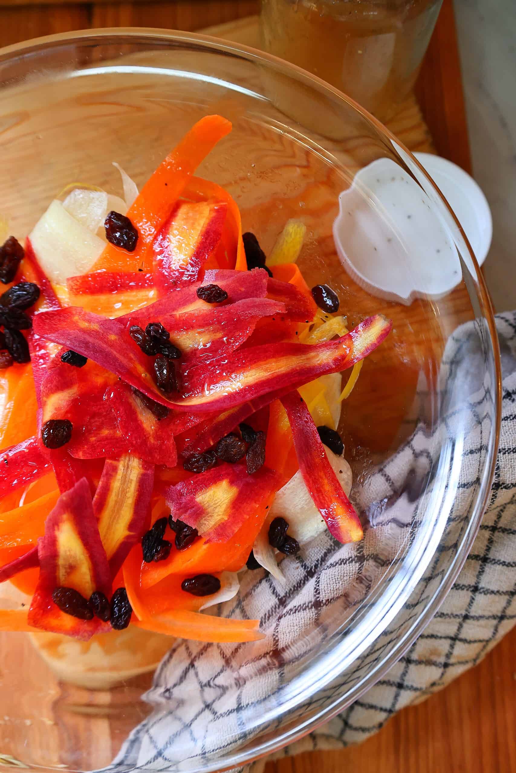 Raw Carrot and Raisin Salad. - Healthy Elizabeth