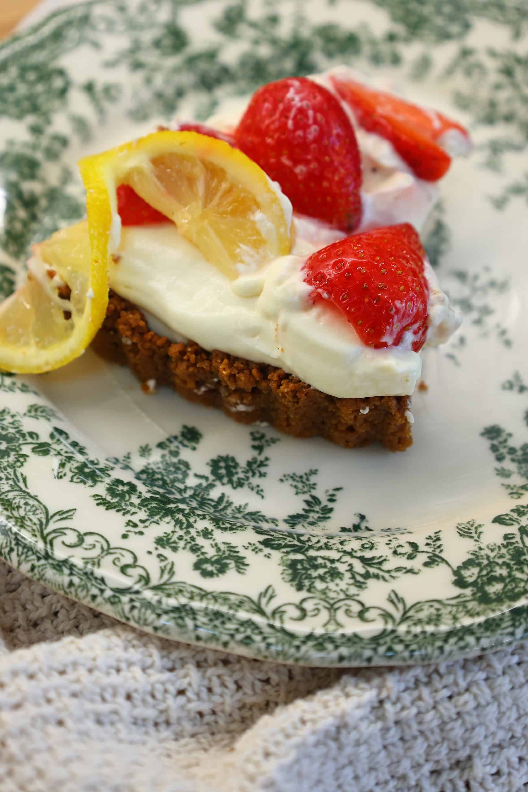 Fresh Strawberry Tart With Lemon Cream - Healthy Elizabeth